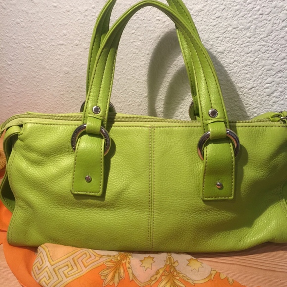 Kenneth Cole | Bags | Kenneth Cole Green Leather Bag | Poshmark